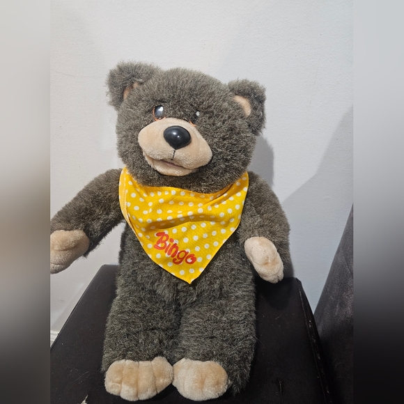 Hasbro | Toys | 986 Bingo Bear Plush Hand Puppet Hasbro Softies ...